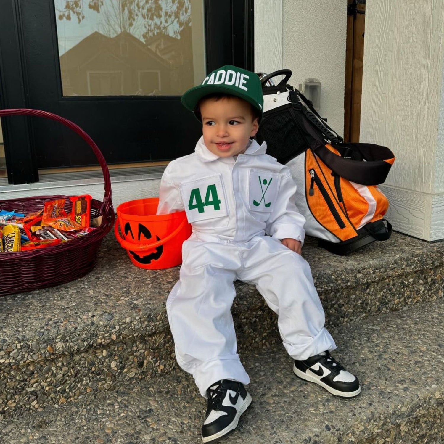 Custom Golf Caddie Uniforms & Accessories | Caddie Uniform